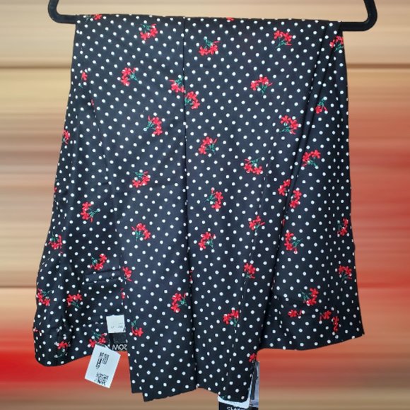 Liz Claiborne | Pants & Jumpsuits | Liz Claiborne Emma Slim Leg Classic ...